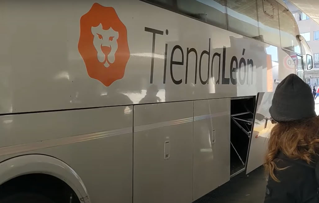 Shuttle and urban bus services | Buenos Aires Airport EZE